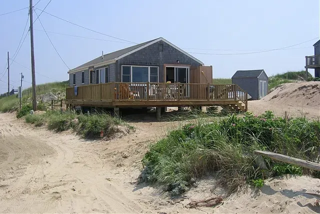 Nantucket Rental, Madaket | Beach cottage in Smith's Point in Madaket