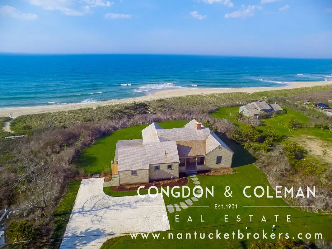 Nantucket Rental, Surfside | "Noble Bluefish"- Waterfront Surfside home