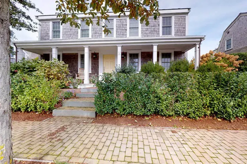 Nantucket Rental, Town | Modern Nantucket home