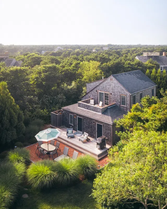 Nantucket Rental, Surfside | Escape to Oceanfront Oasis: Relax and ...