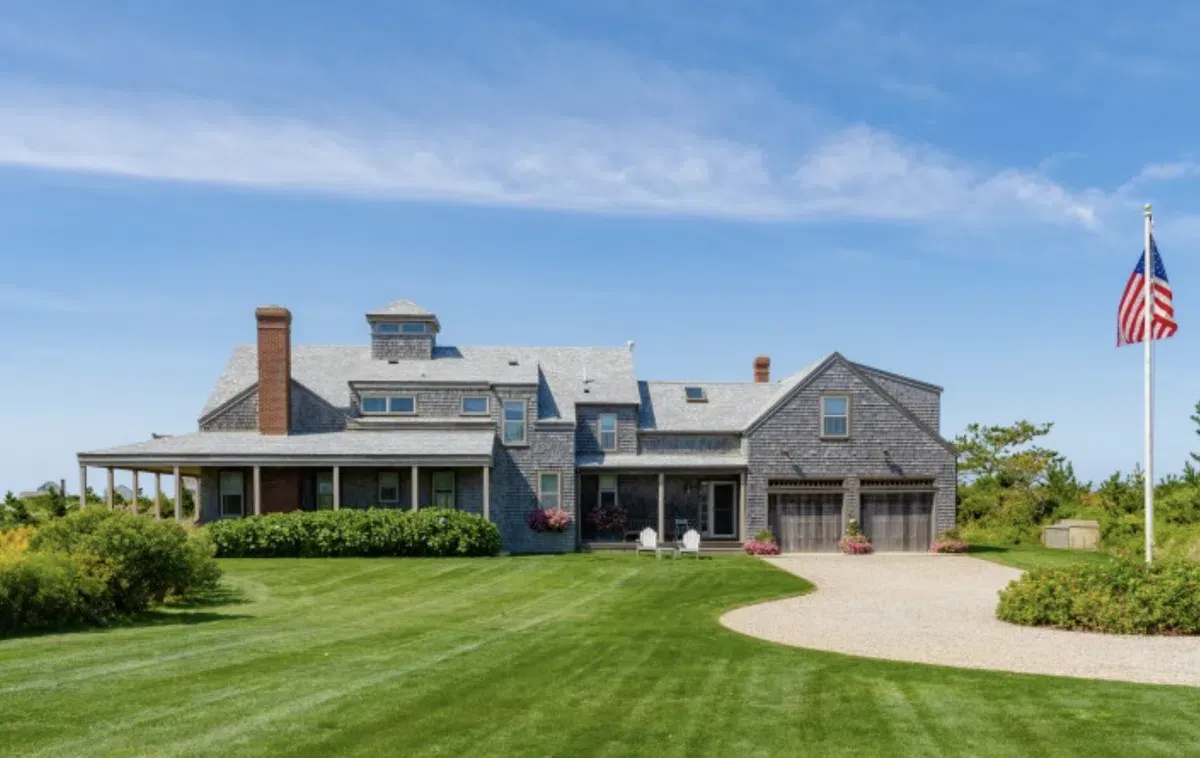 Nantucket Rental, Madequecham | Incredible Oceanfront Compound!